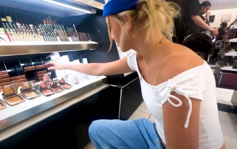 10 Real Examples of What Triggers Impulse Buying And Why It Works - North American Community Hub